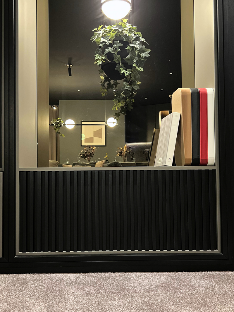 Origami Lounge: Eco-friendly Foldable Stools for Space-saving Magic